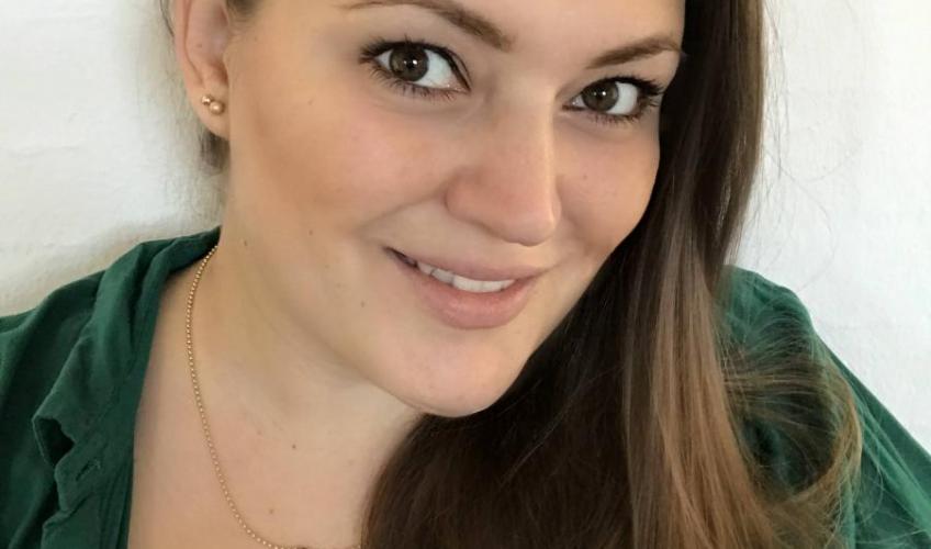 Day, Julie M. | forfatterweb